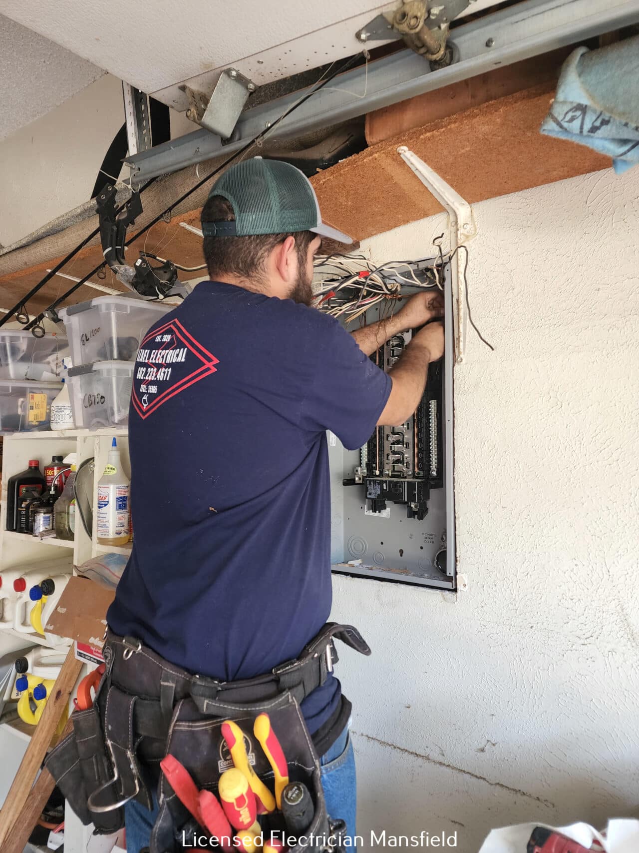 Common Electrical Problems in Homes and How to Fix Them